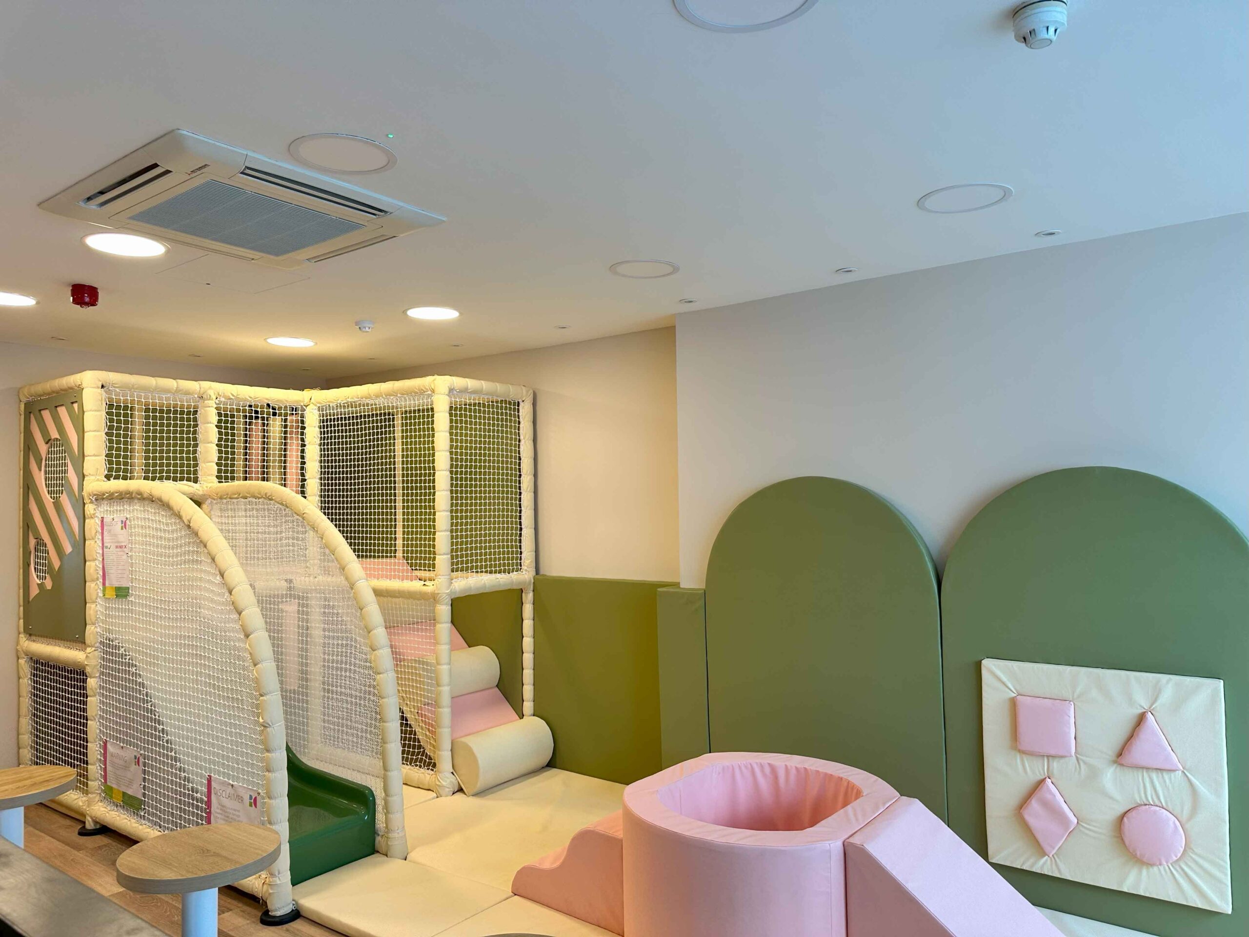 Moo Moo's Play Cafe - Cobham - Play Creations